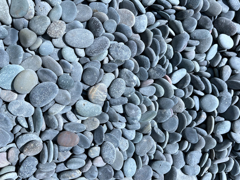 Mexican Beach Pebbles Black – Low Desert Rock Supply Inc